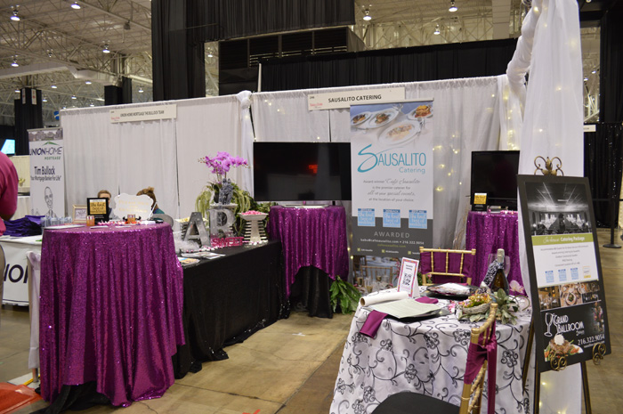 Show Tip: 6 ways to Create A Booth that Sells – Today's Bride